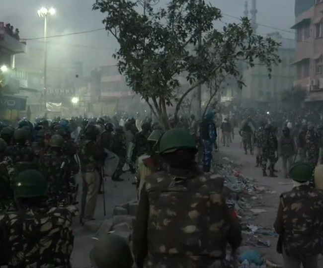 Curfew imposed in several NE Delhi areas as violence claims lives of 13 ...