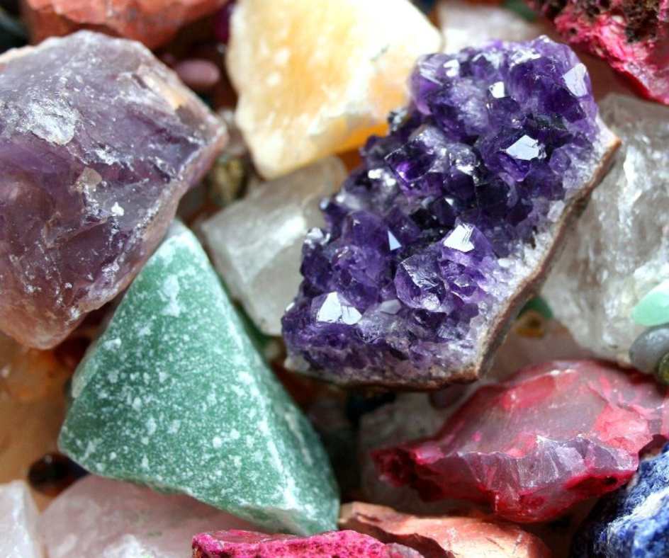 Scientists discover beautiful blue mineral from Tolbachik Volcano that ...