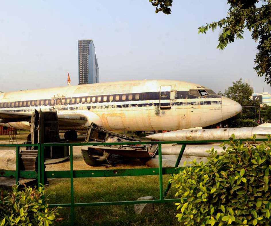 In Pics| Craving for in-flight lunch? Now relish your favourite food at ...