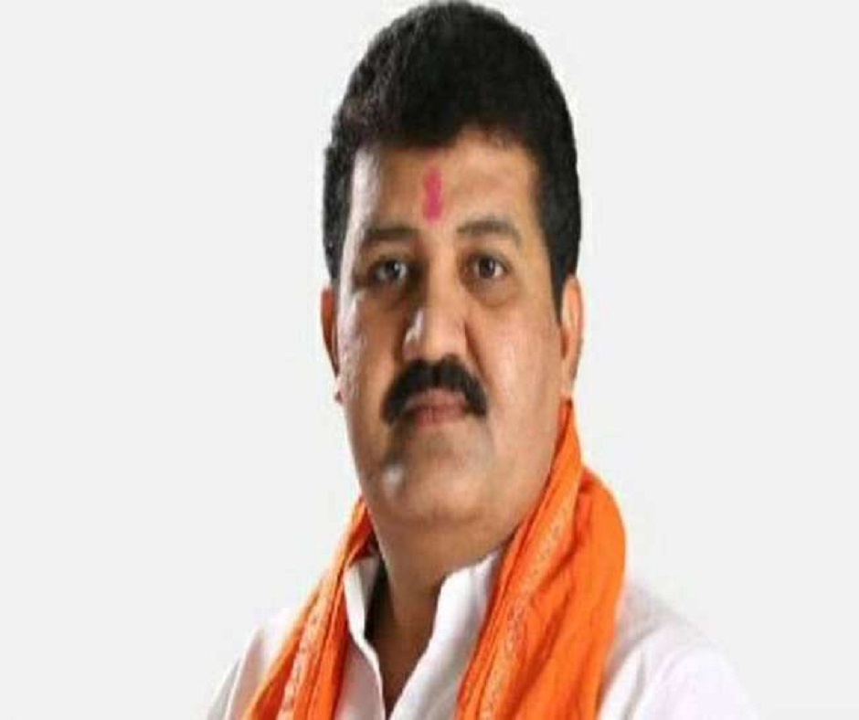 Maharashtra Minister Sanjay Rathod resigns amid row over Pooja Chavan ...