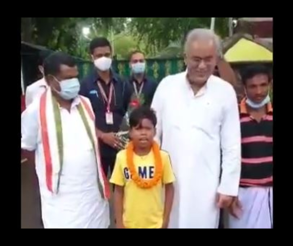 Viral song 'Bachpan Ka Pyaar' fame Sahdev Dirdo meets Chhattisgarh CM ...