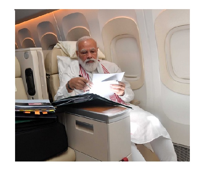 'The OG beard is back': Netizens react as PM Modi trims his beard for ...