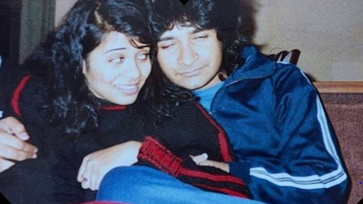 KK Birth Anniversary: Wife Jyothy Krishna Shares Unseen Picture, Fans ...