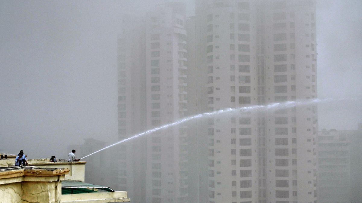 The Aftermath Of Noida Twin Towers Demolition: Pile Of Debris ...