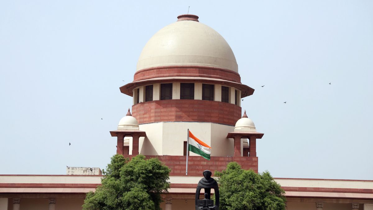 Wont Permit Forum Shopping Sc Issues Notice Karnataka On Pleas