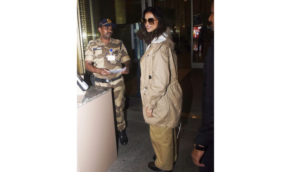 Deepika Padukone Flaunts Her Million Dollar Smile Amid 'Pathaan ... Deepika Padukone Flaunts Her Million Dollar Smile Amid 'Pathaan ...