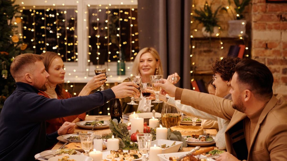 Christmas 2022: 6 Tips On How To Throw An Awesome Party On X-Mas Eve At ...