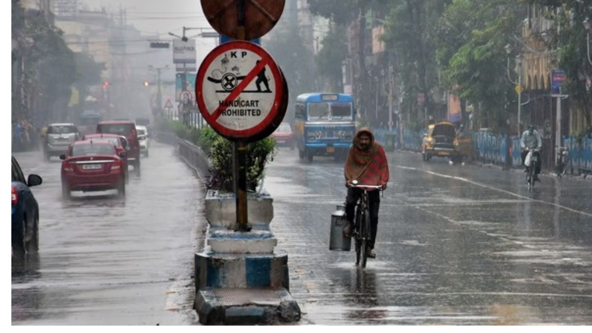 Tamil Nadu Weather Updates IMD Predicts Heavy Rains Red Alert Issued