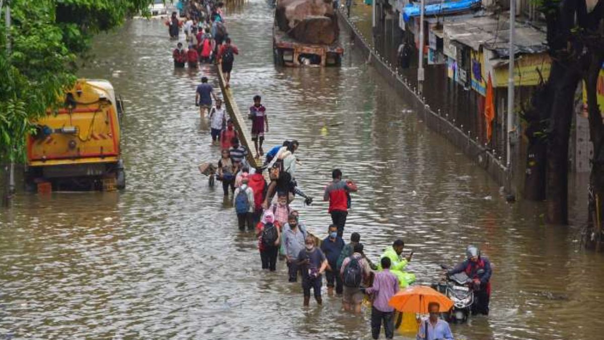 Mumbai Rains: It's Pouring Memes On Twitter Following Heavy Downpour