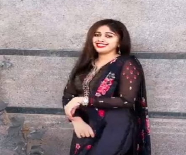 Kannada actress Chethana Raj dies after fat removal surgery, parents ...