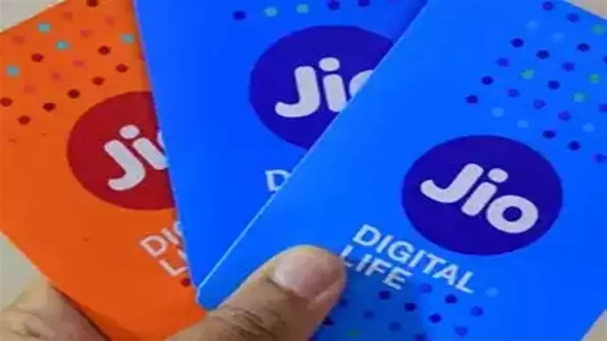 Jio Offers Free Subscription Of Netflix, Disney+ Hotstar, Other OTTs ...
