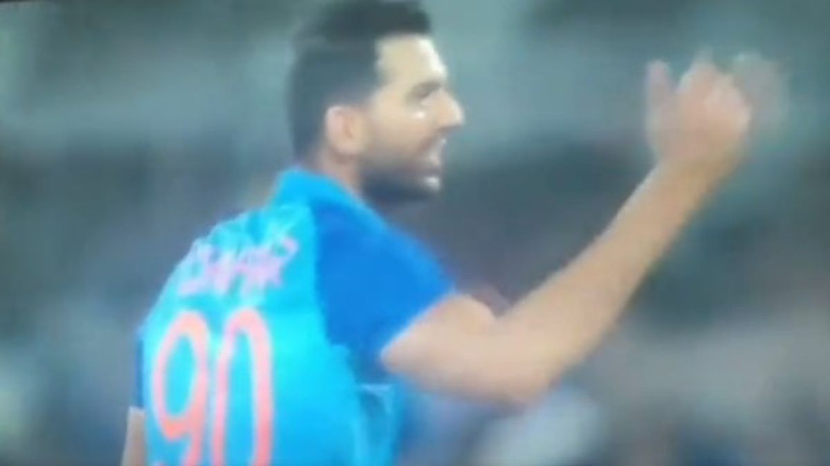 IND vs SA 3rd T20I: Angry Deepak Chahar Abuses Mohammed Siraj For ... IND vs SA 3rd T20I: Angry Deepak Chahar Abuses Mohammed Siraj For ...