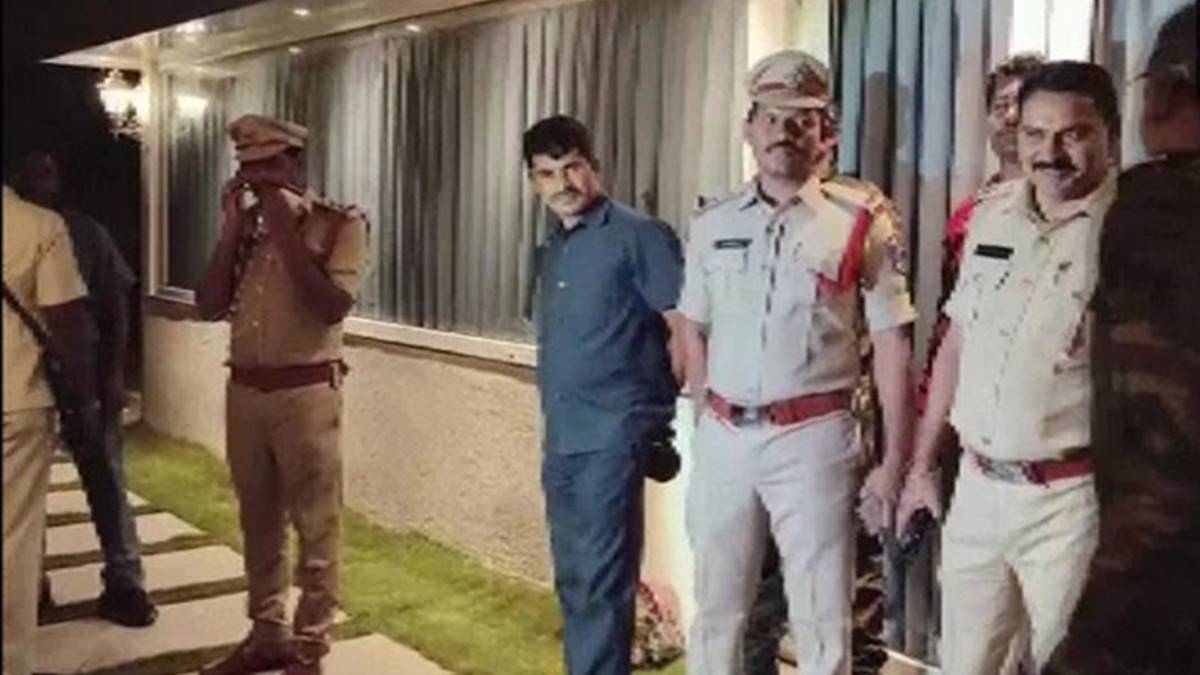 BJP Seeks CBI Probe In TRS MLAs' Poaching Case, Moves Telangana HC