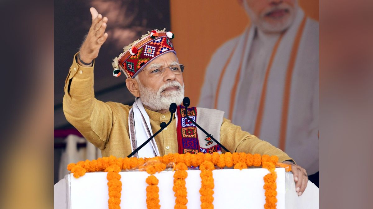 PM Modi Welcomed With 'Sher Aaya' Chants In Himachal Pradesh's Una | Watch