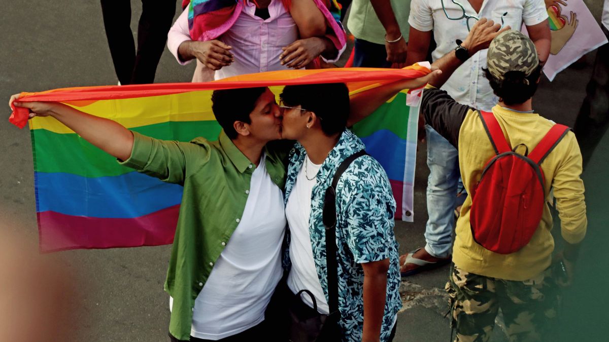 Same Sex Marriages Represent ‘urban Elitist Views Centre Asks Sc To