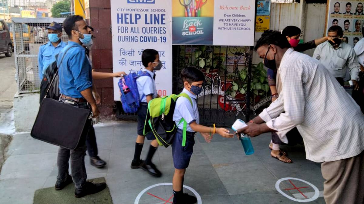 Covid Scare: Lucknow Makes Mask Mandatory In Schools, Offices; Check ...