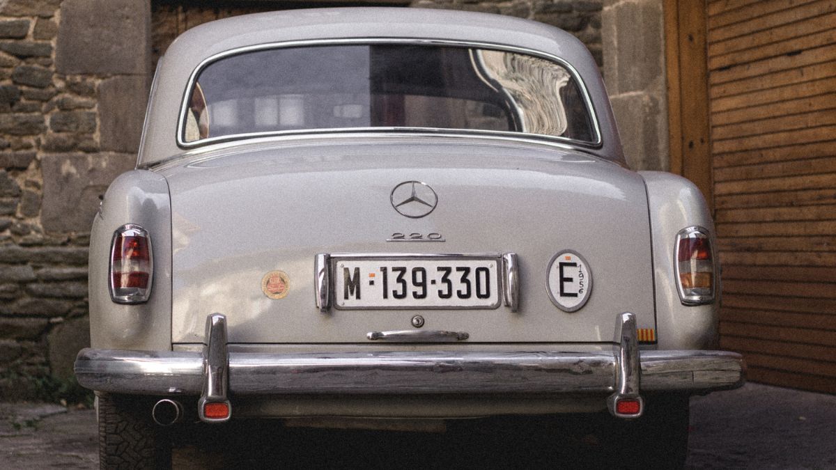 'P 7' Becomes World's Most Expensive Car Registration Number, Bought By ...