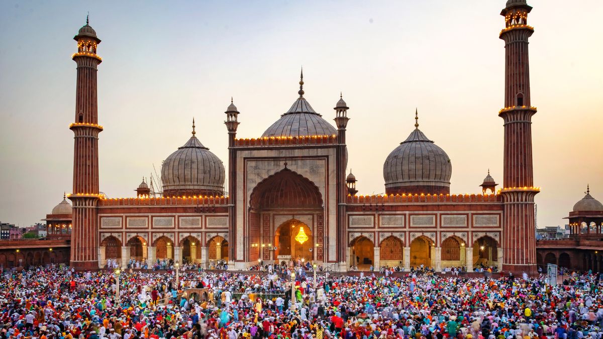 Eid 2023 Highlights: Crescent Moon Sighted In India; Eid-Ul-Fitr To Be ...