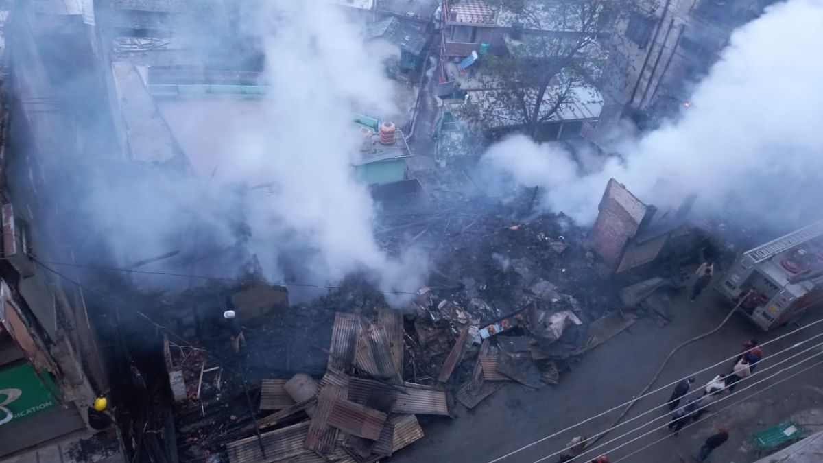 Himachal Fire: Nine Shops, Four Houses Gutted In Massive Blaze In Kullu ...