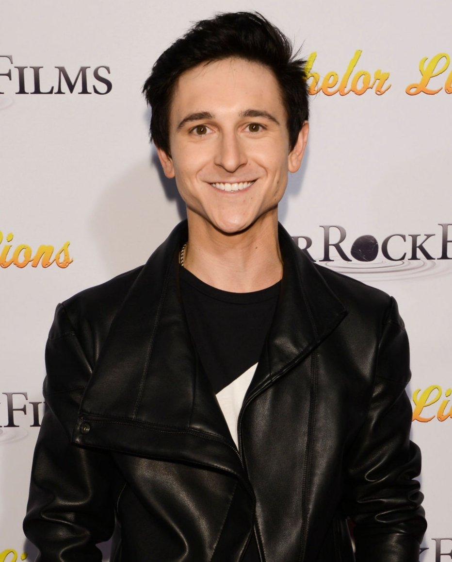 Hannah Montana Fame Mitchel Musso Arrested On Charges Of Public ...
