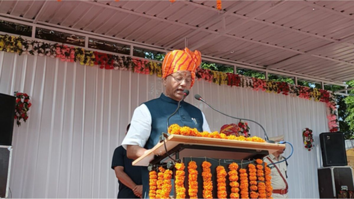 MP Speaker, Health Minister Faint During Independence Day Events In ...