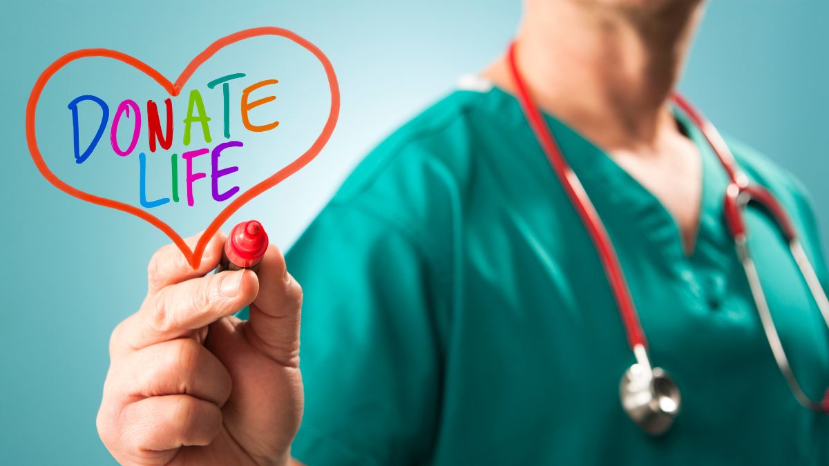 World Organ Donation Day 2023: 4 Reasons Why You Should Become An Organ ...