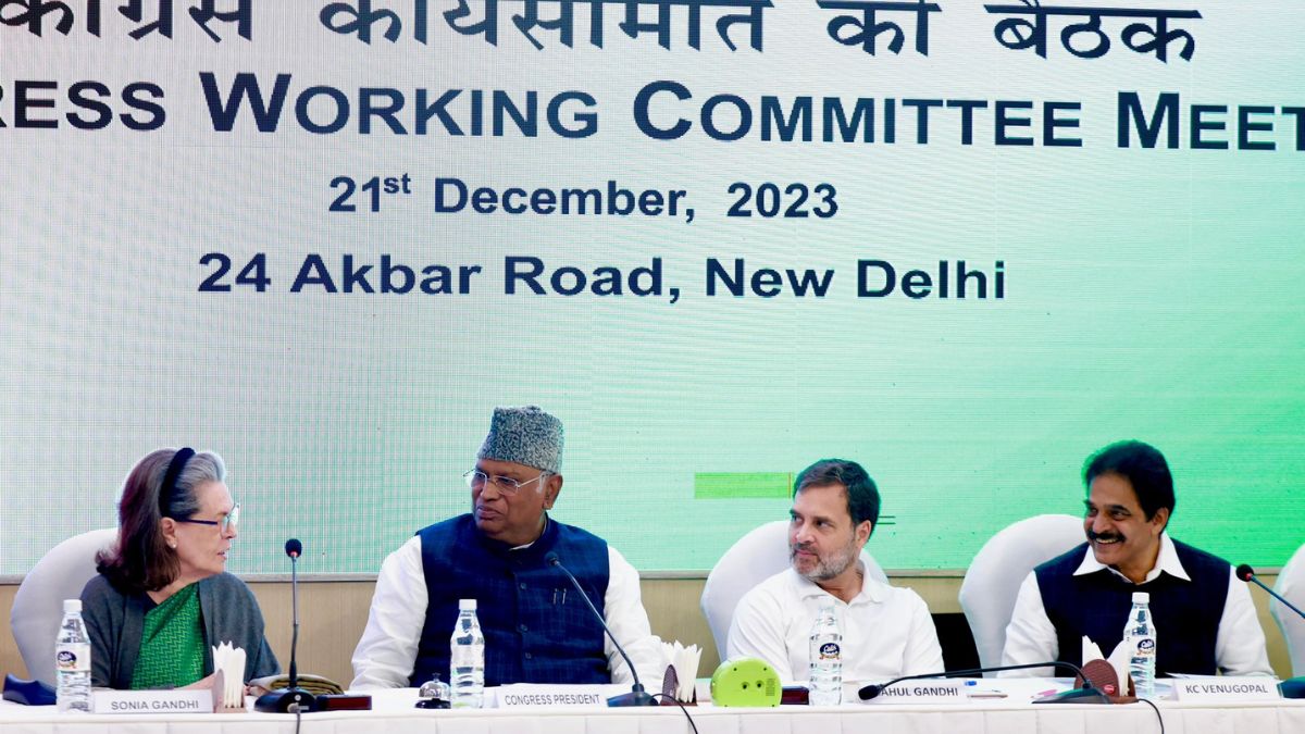 Congress Working Committee Meet Over, Top Brass Discusses Plans For ...