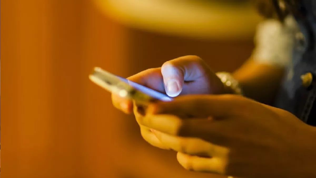 Rampur: Girl Records Obscene Videos, Blackmails Men After Befriending ...