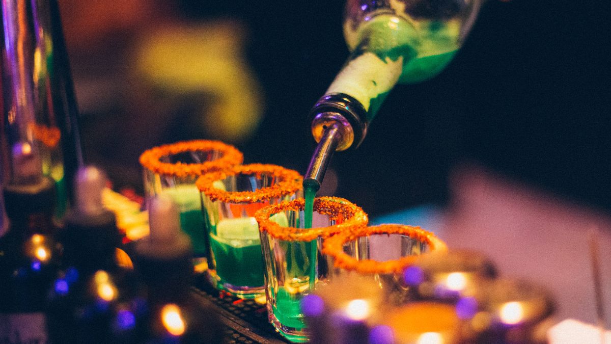 Noida House Party License: Planning A Party On Christmas Or New Year's ...