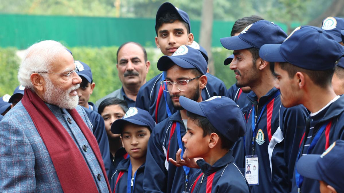 PM Modi Interacts With Students Of J-K, Says Youth Have Potential To ...