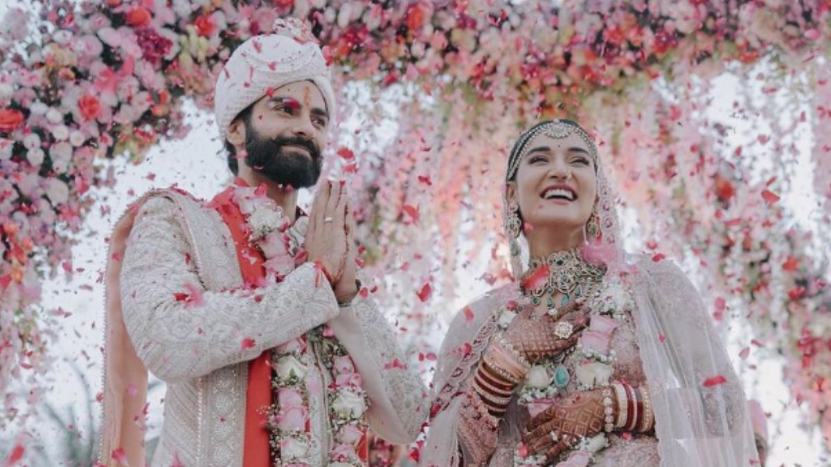 Mukti Mohan And Animal Actor Kunal Thakur Get Married In A Dreamy ...