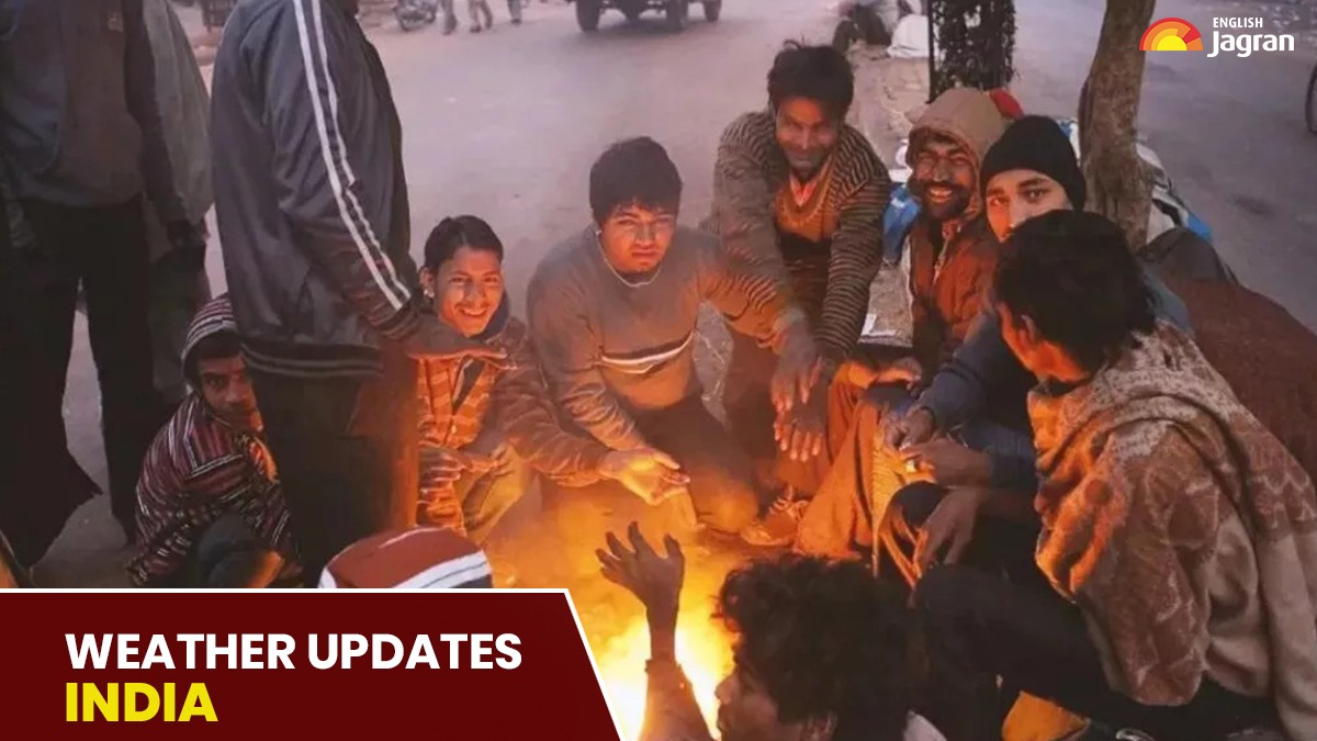 Delhi Weather Update: Thick Fog Engulfs National Capital As Mercury ...