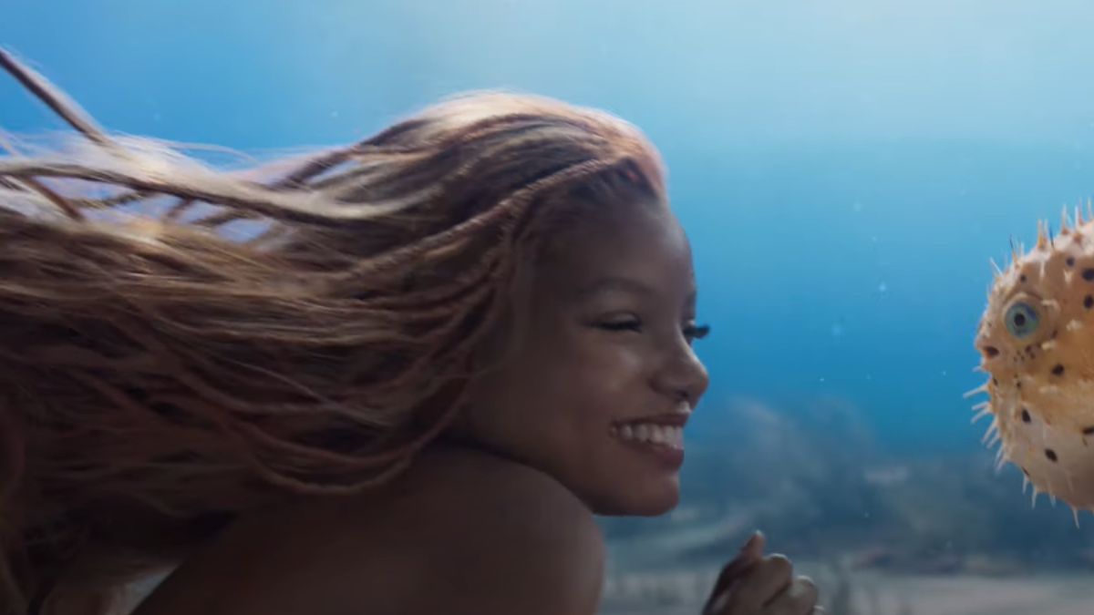 The Little Mermaid Teaser: Halle Bailey-Starrer Gives First Glimpse Of Prince Eric And Ursula ...