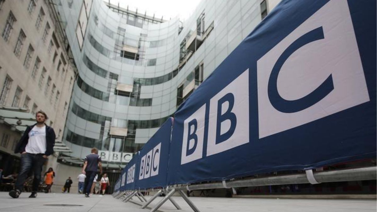 Income Tax Survey At BBC Offices Continues For 3rd Straight Day income-tax-survey-at-bbc-offices-continues-for-3rd-straight-day