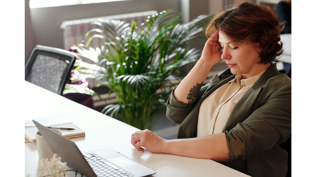 5 Easy To Try Remedies To Cure A Headache Naturally