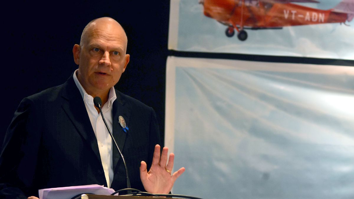 Air India CEO To Staff On Pee-Gate: 'Must Report It Even If Matter Is ...