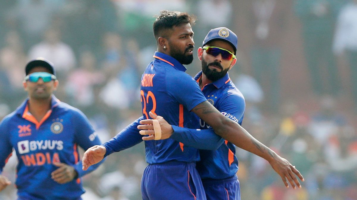 Virat Kohli, Hardik Pandya, Cheteshwar Pujara Lead Wishes As Nation ...