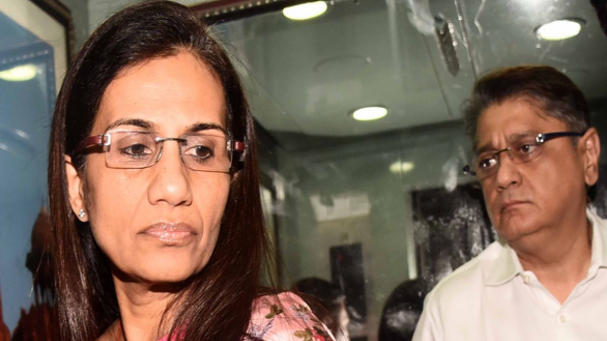 ICICI Loan Fraud Case: Ex-CEO Chanda Kochhar, Husband Deepak Released ...