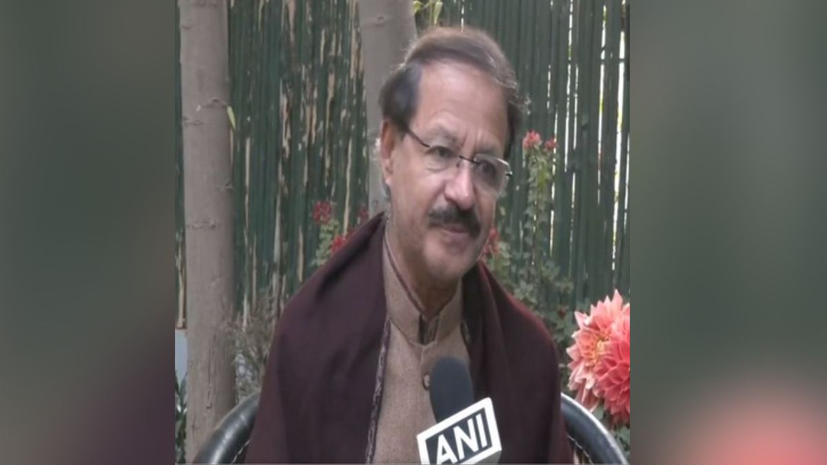 'Release Video If You Have': Congress' Rashid Alvi Backs Digvijaya Singh Over Surgical Strike Remark