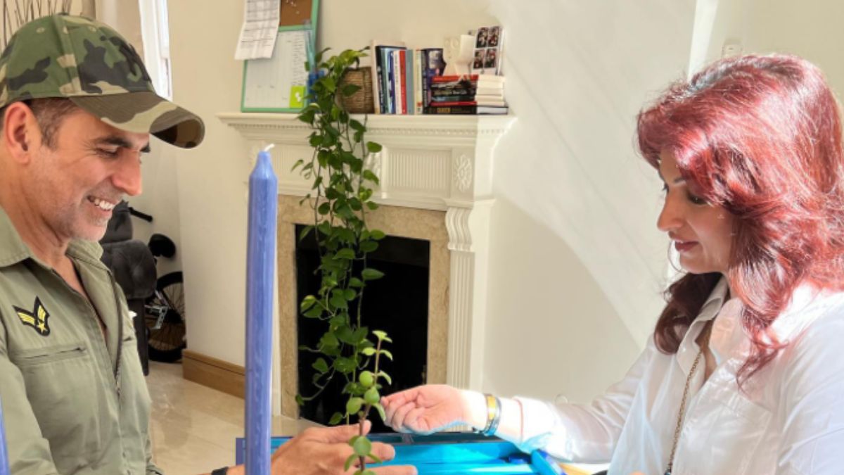 Akshay Kumar-Twinkle Khanna Anniversay: A Look At Couple's Adorable ...