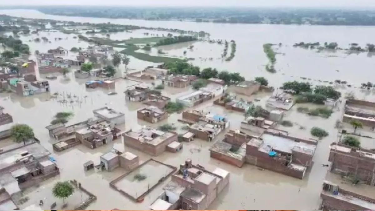 Yamuna Water Rises Above Danger Level In Mathura; At Least 40 Villages ...