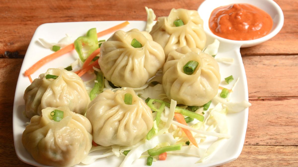 Bihar: 25-Year-Old Man Dies In Momo Eating Challenge With Friends In ...