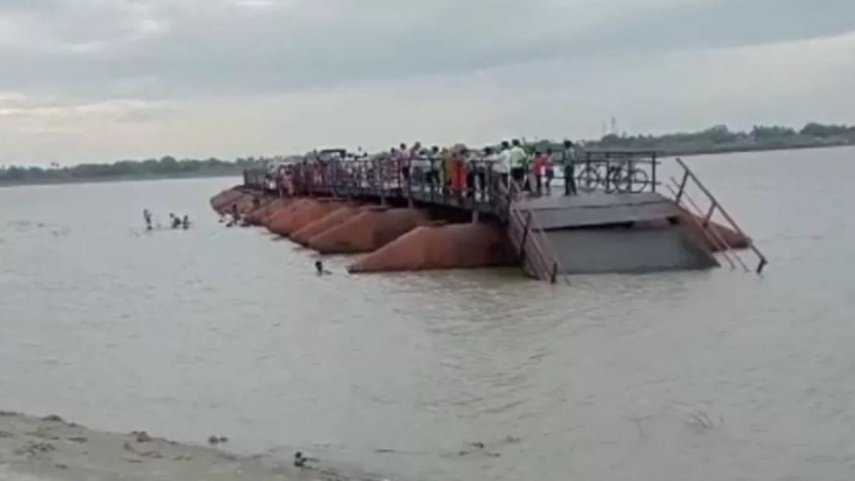 Bihar: Strong Winds Blow Away Bridge In Vaishali; Road Connectivity ...