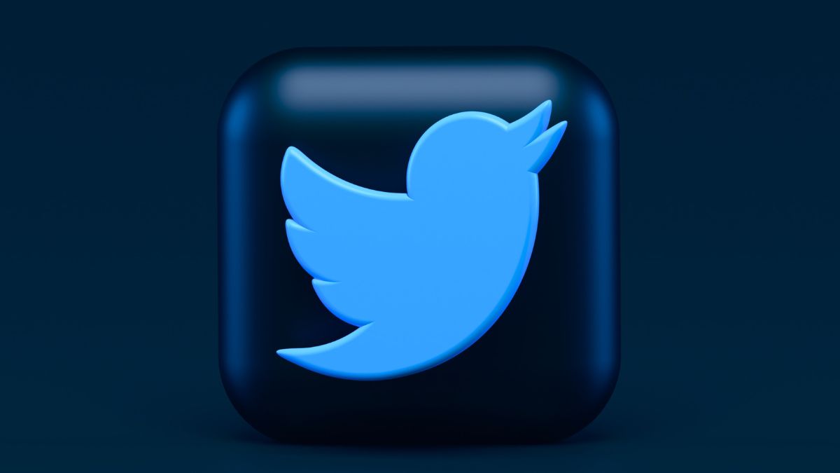 Only Verified Accounts Can Vote On Twitter Polls Starting From April 15 ...