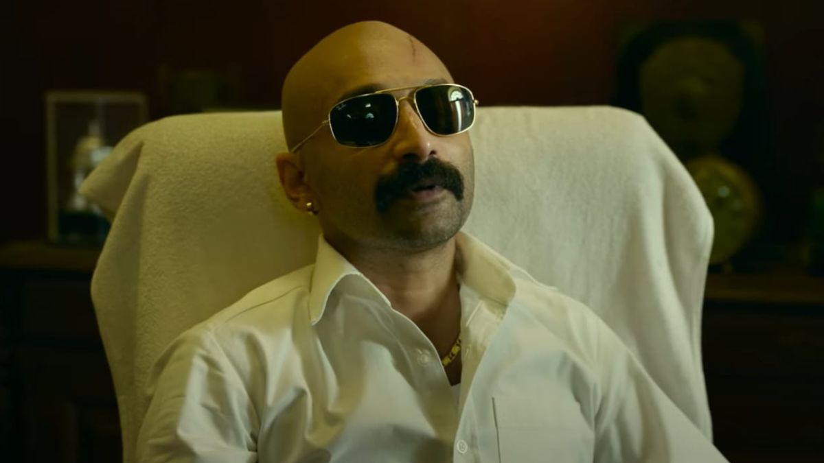 Pushpa: The Rule Update- Fahadh Faasil Joins The Set Of Allu Arjun-Starrer