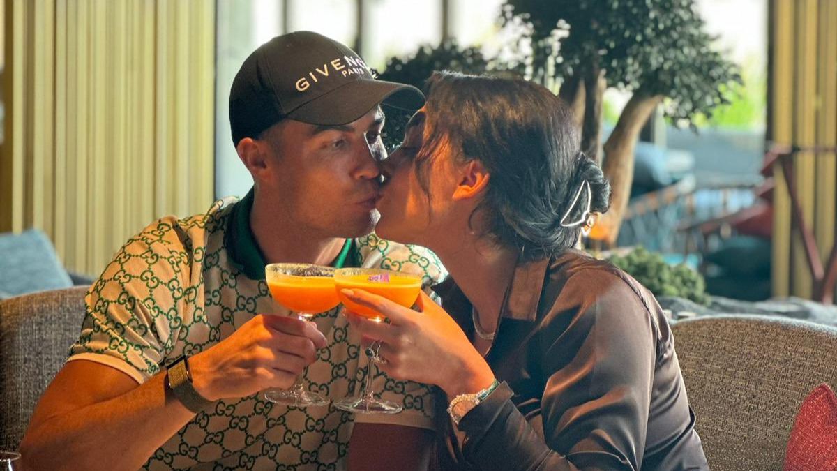 Cristiano Ronaldo Puts End To Break-up Rumours With Girlfriend Georgina ...