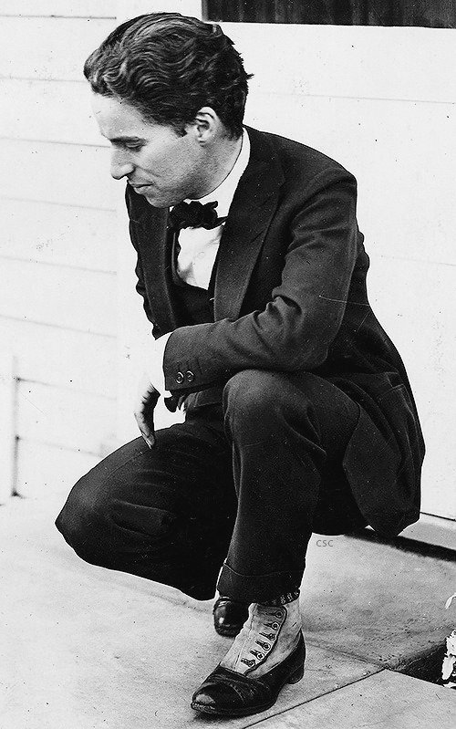 Breaking Age Stereotypes! 5 Hollywood Hunks Who Embraced Late-In-Life Parenthood