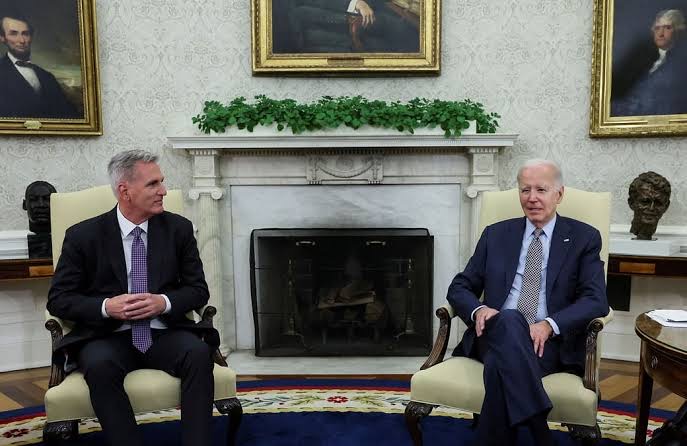 Us President Joe Biden Republican Kevin Mccarthy Reach Debt Ceiling