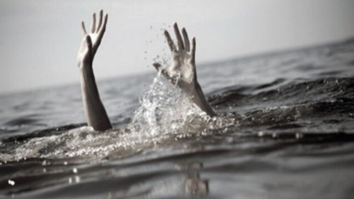 UP: Four Children Drown After Falling Into Pit Filled With Rainwater In ...