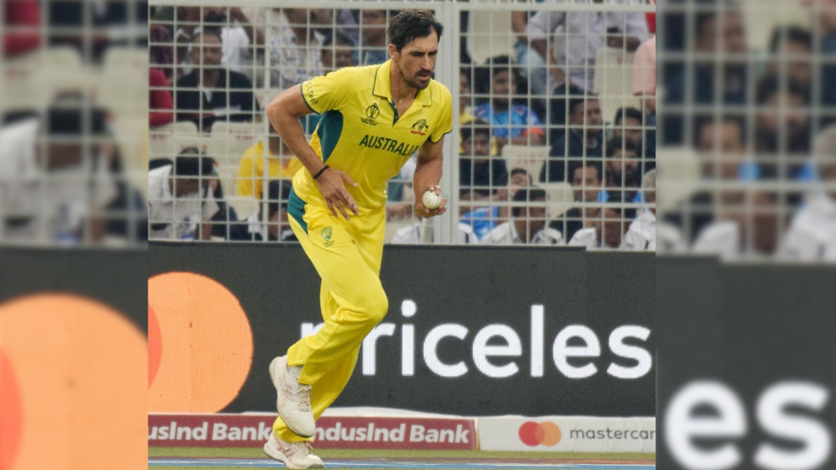IND vs AUS, World Cup 2023 Final: Mitchell Starc Wearing Black Band In ... IND vs AUS, World Cup 2023 Final: Mitchell Starc Wearing Black Band In ...